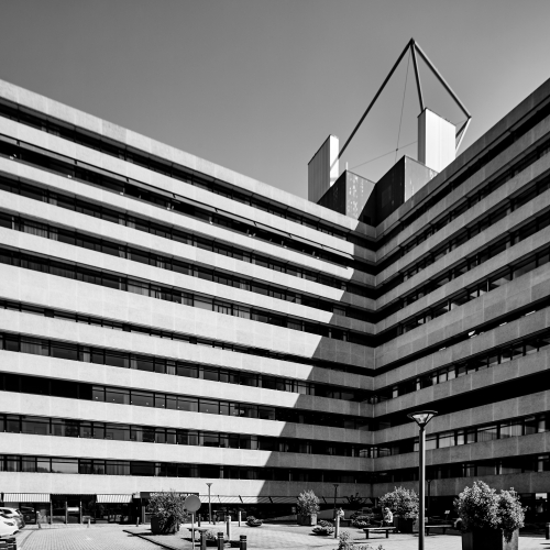 Bouwcombinatie MedicomZes - Homij tekent aannemingsovereenkomst voor renovatie voormalig ...